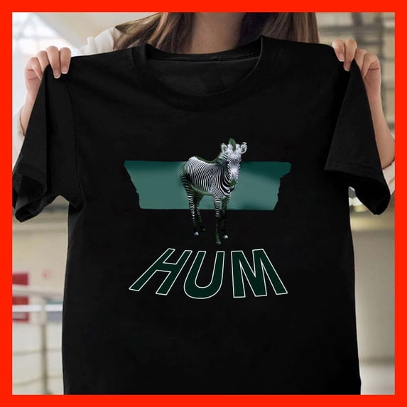 Bold Zebra Graphic T-Shirt with 'HUM' Typography - Unique Animal Print ...