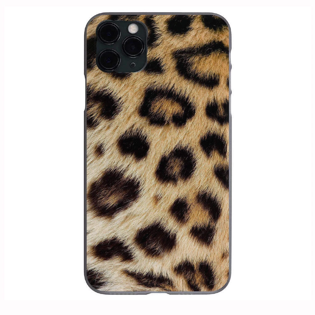 Bold and Stylish Cheetah Fur Print Pattern Phone Case with iPhone 17 to ...