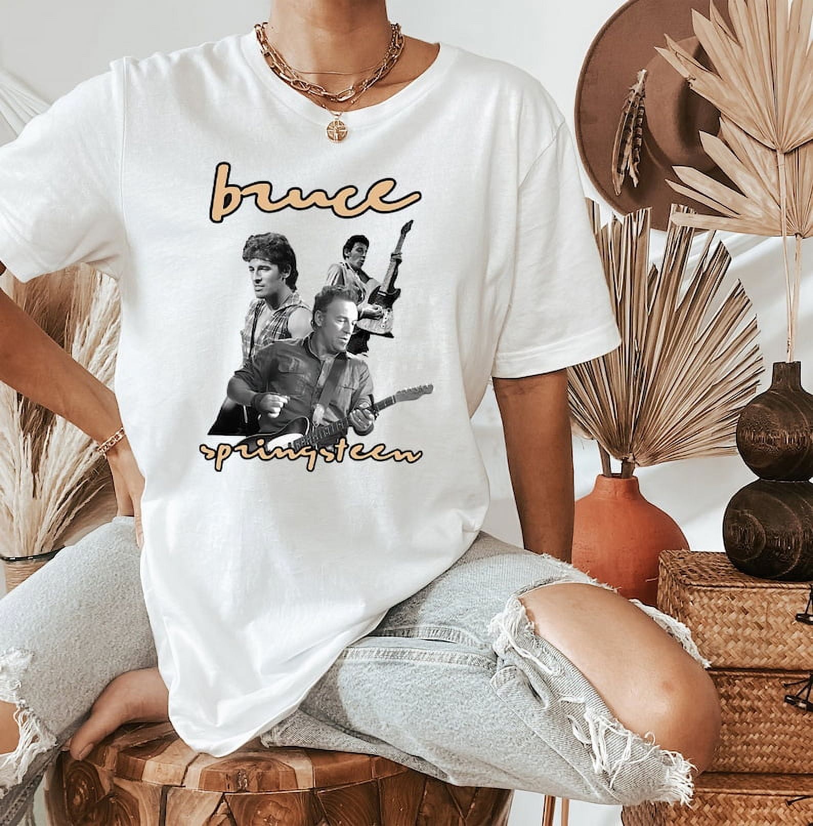 Bold, seductive cut Bruce Springsteen T-Shirt, Born to Run Music T ...
