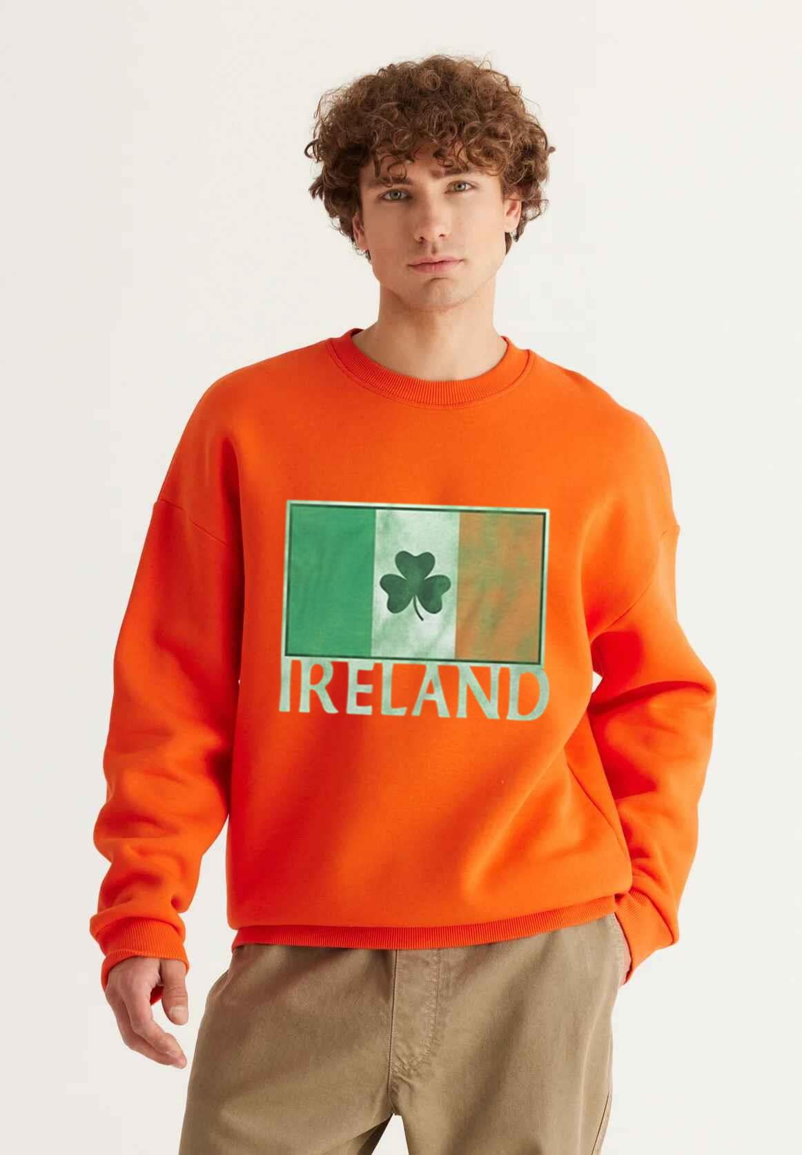 BoldEra Clothing Men's Ireland Shamrock T-Shirt, Sweatshirt, Hoodie ...
