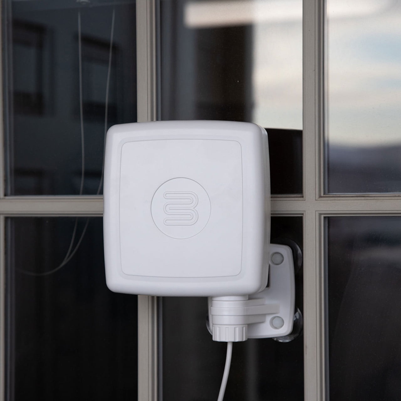 Bolton Beacon Indoor/Outdoor Suction Antenna 75 Ohm F-Female - Walmart.com