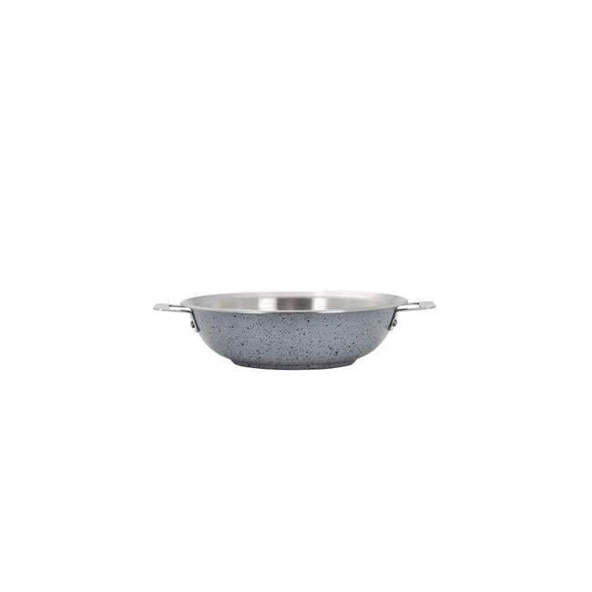 Bon Chef 60006STARLIGHT 13 in. Hotstone Starlight Cucina Braiser Pan ...