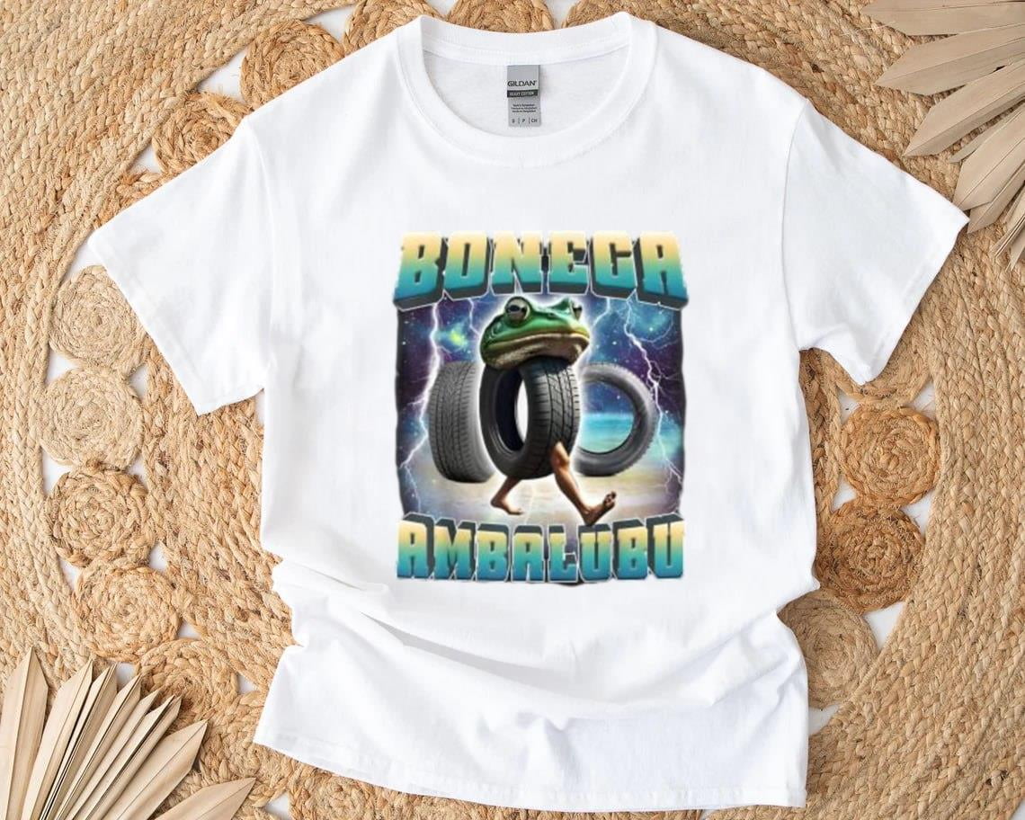 Boneca Ambalubu Funny Gen Z Meme Italian Brainrot Humor T-Shirt ...