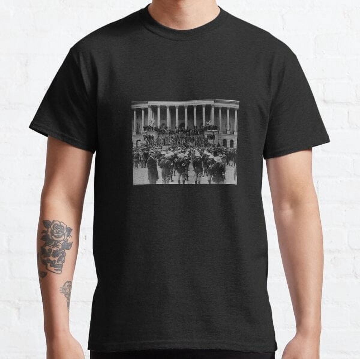 Bonus Marchers Outside The Capitol Building 1932 Classic T-shirt ...