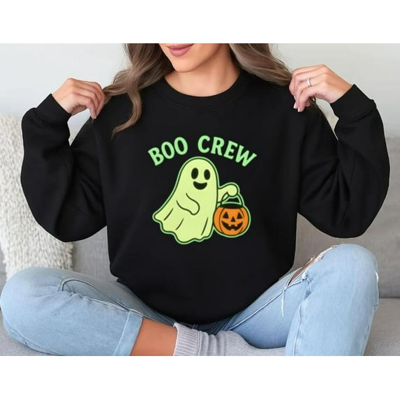 Boo Boo Crew Ghost Nurse Halloween Costume Graphic Gift Sweatshirt, up to size 5XL - Walmart.com