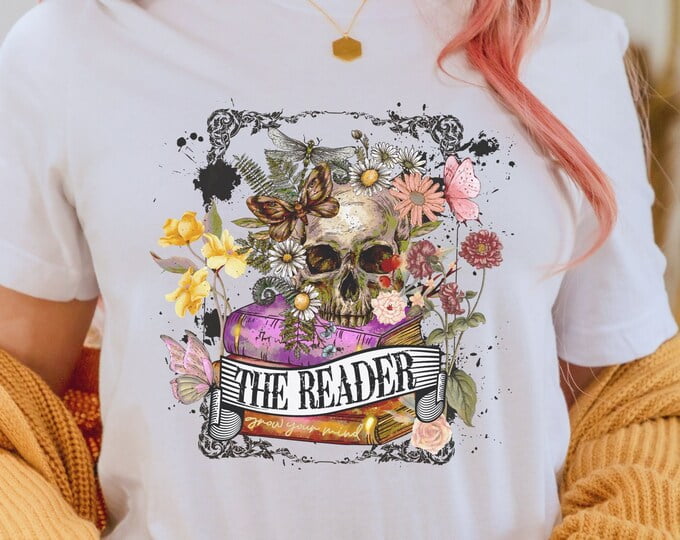 Book Lover Tshirt, Skeleton Reading Book Shirt, Just One More Chapter T ...