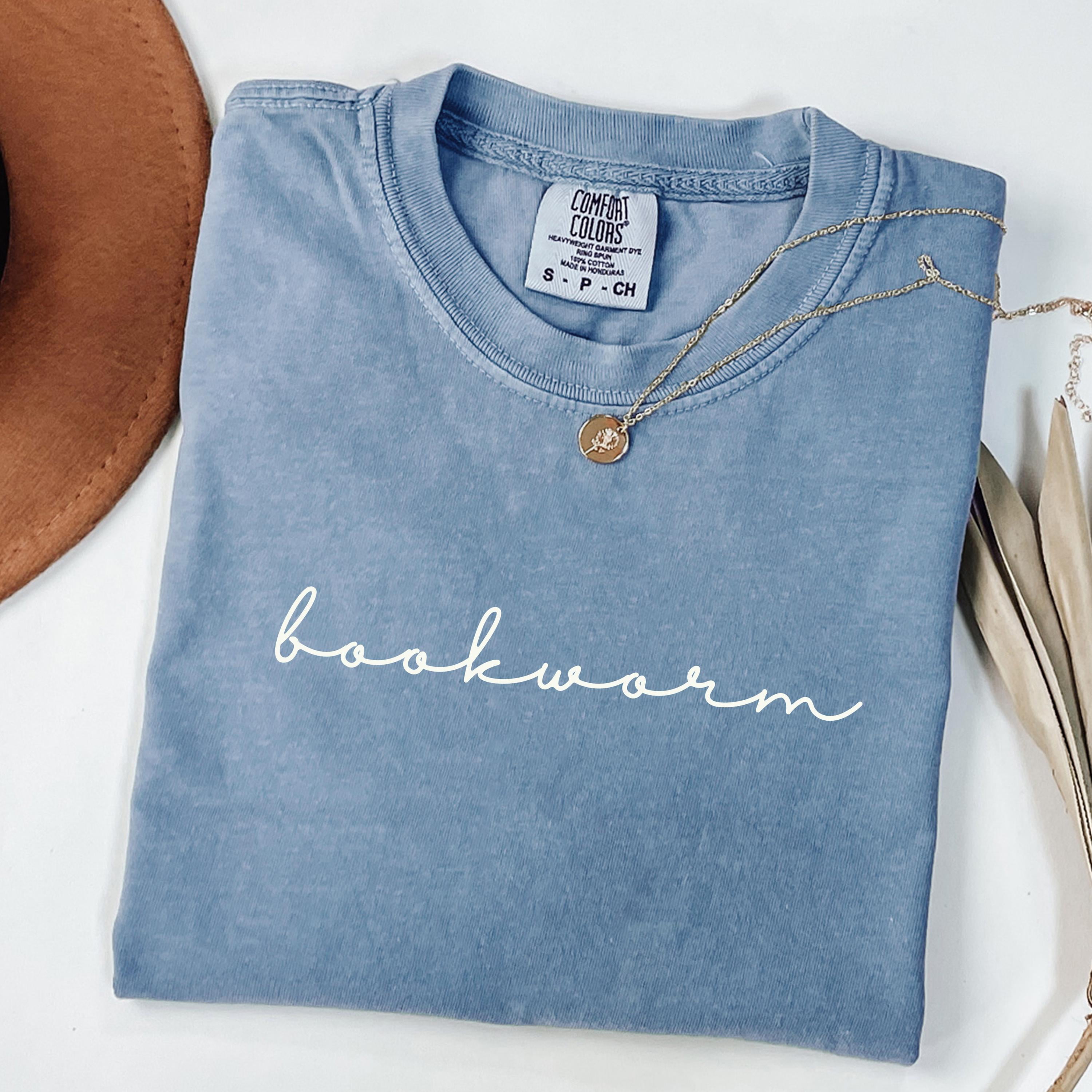 Bookworm Tee, Book Lover Gifts, Bookish Tee-Shirt, Gifted for Readers ...
