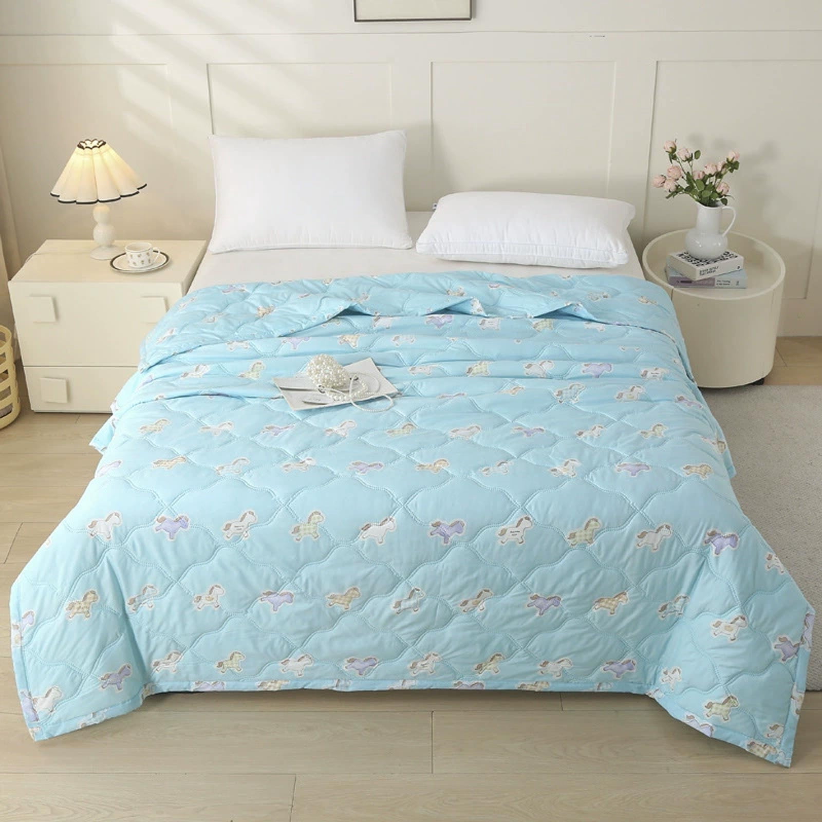 Boovnll Cooling Comforter, Cold Touch Fabric Lightweight Soft Fluffy ...