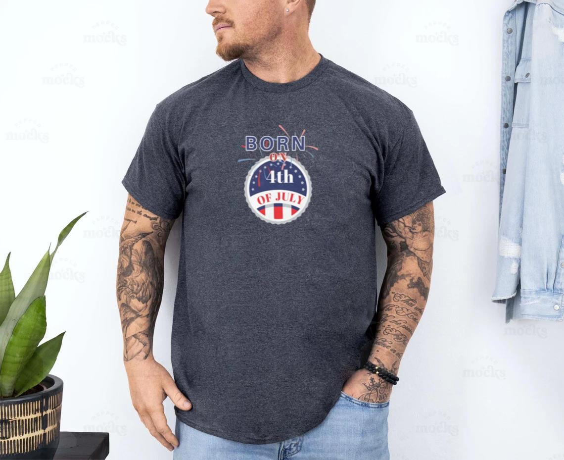 Born On The 4th Of July American Birthday Gift Unisex T-Shirt ...