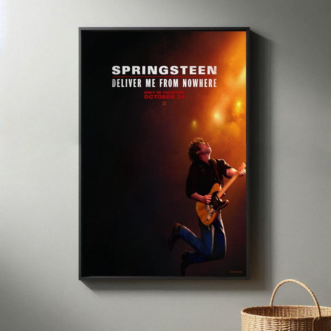 Born To Run Rock Icon Biography Stage Performance High Quality Cinema ...