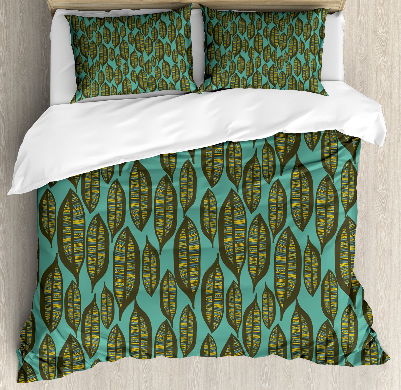 Botany Duvet Cover Set, Vertical Layout of Fall Foliage Leaves Along ...
