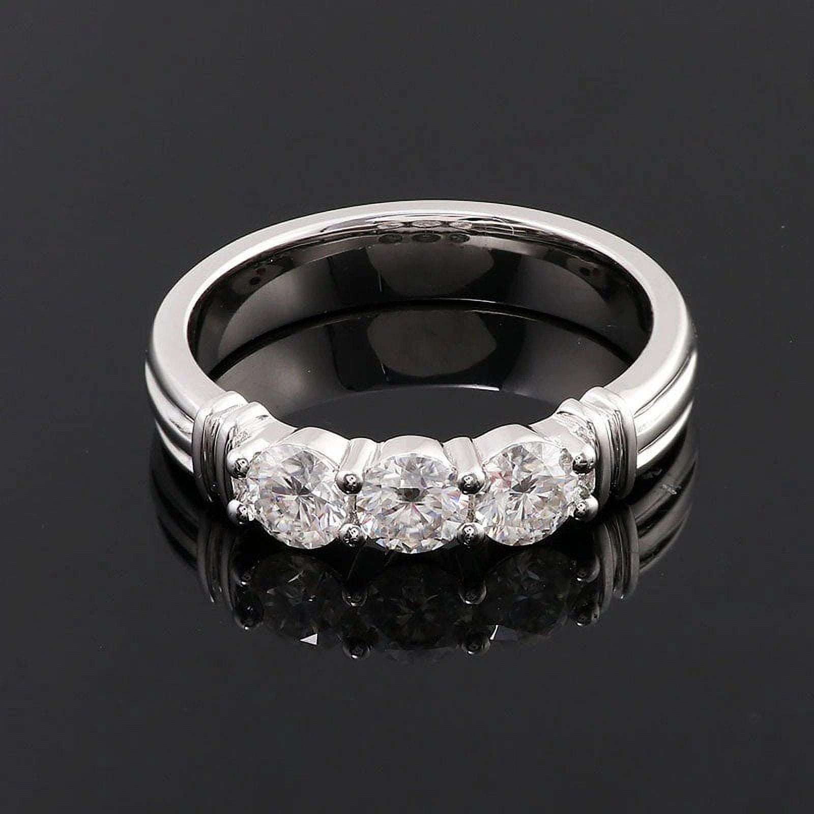 Bow Jewelry 14K White Gold Plated 2.46 Ct Round Cut Moissanite Ring ...