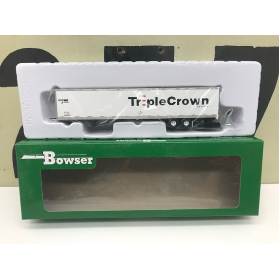 Bowser Ho Scale Triple Crown 53' Duraplate Trailer LG Logo NS RTR ...