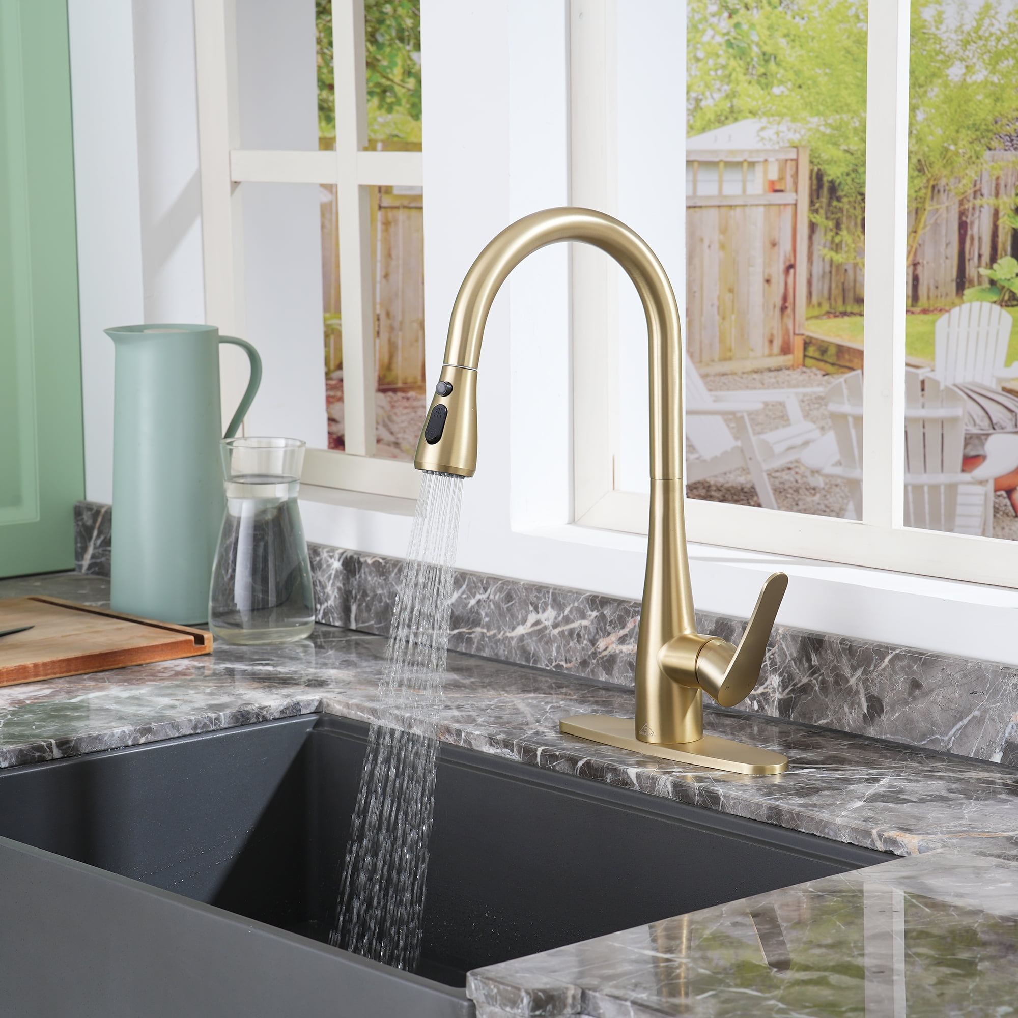 Boyel Living Brushed Gold Kitchen Faucet, Pull-Out Kitchen Faucet with ...