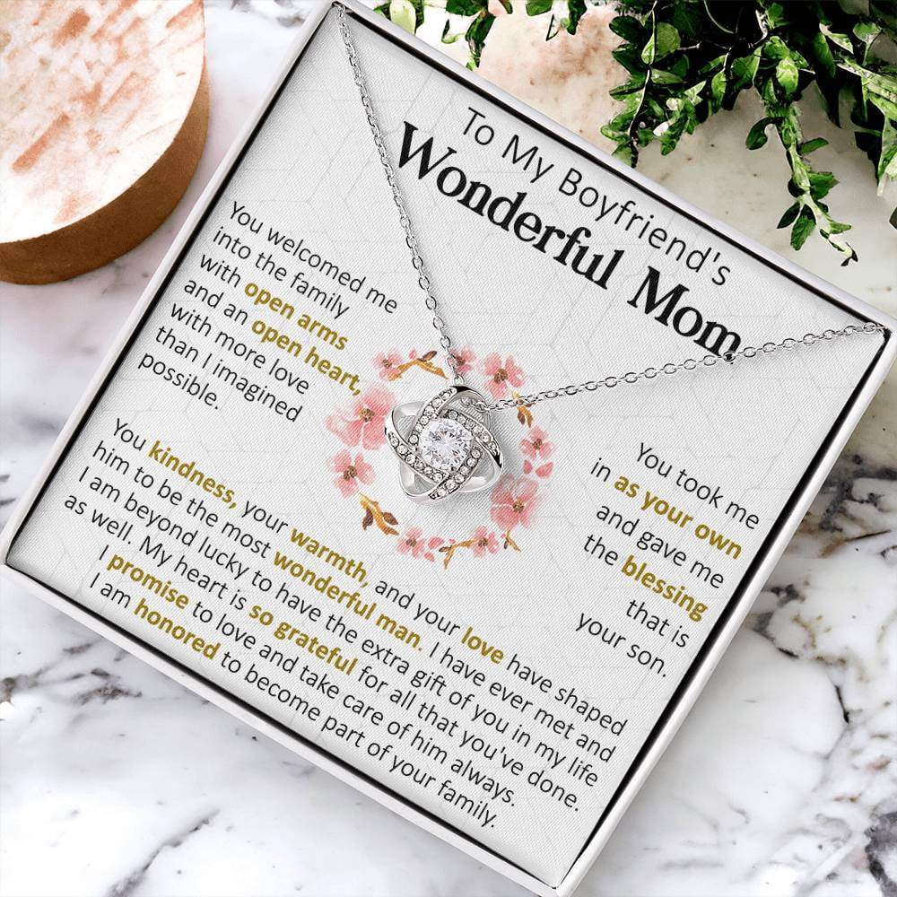 Boyfriend'S Mom Welcomed Kindness Warmth, A Thoughtful Necklace To Give Your Girlfriend ...