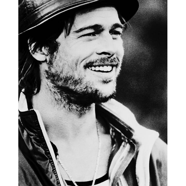 Brad Pitt Snatch. Smiling 24x36 Classic Hollywood Poster - Walmart.com