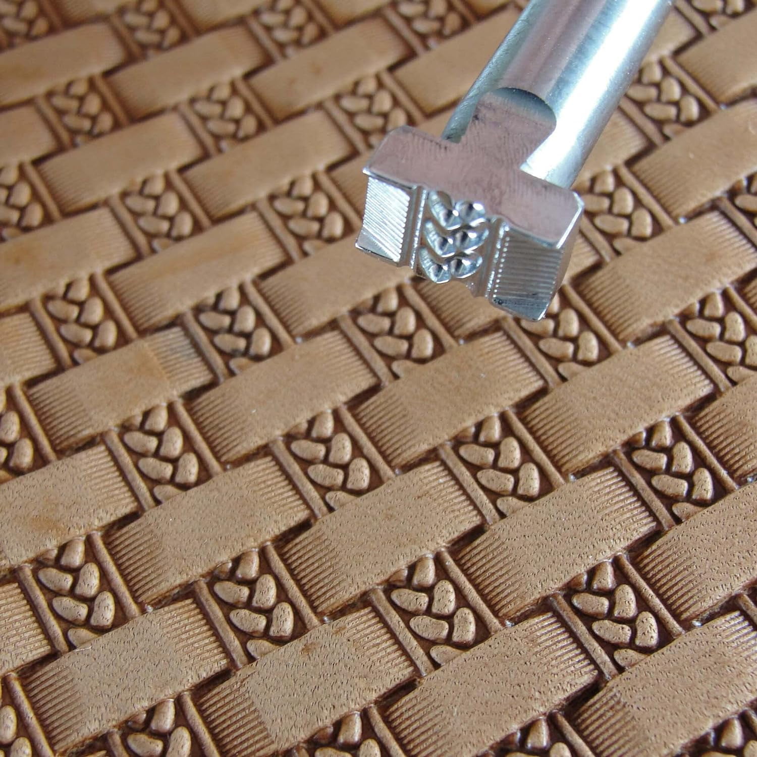 Braid Basket Weave Leather Stamp, Stainless Steel Leather Stamping Tool, Zhong Jiang ...