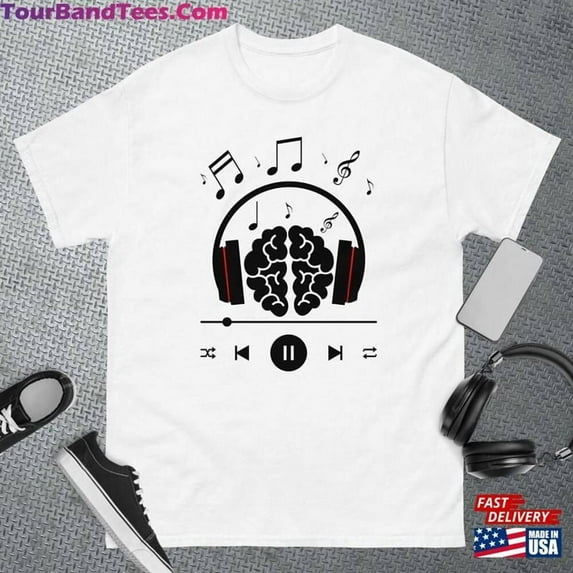 Brain with Headphones Music Lover Graphic Tee Sound Wave Notes ...