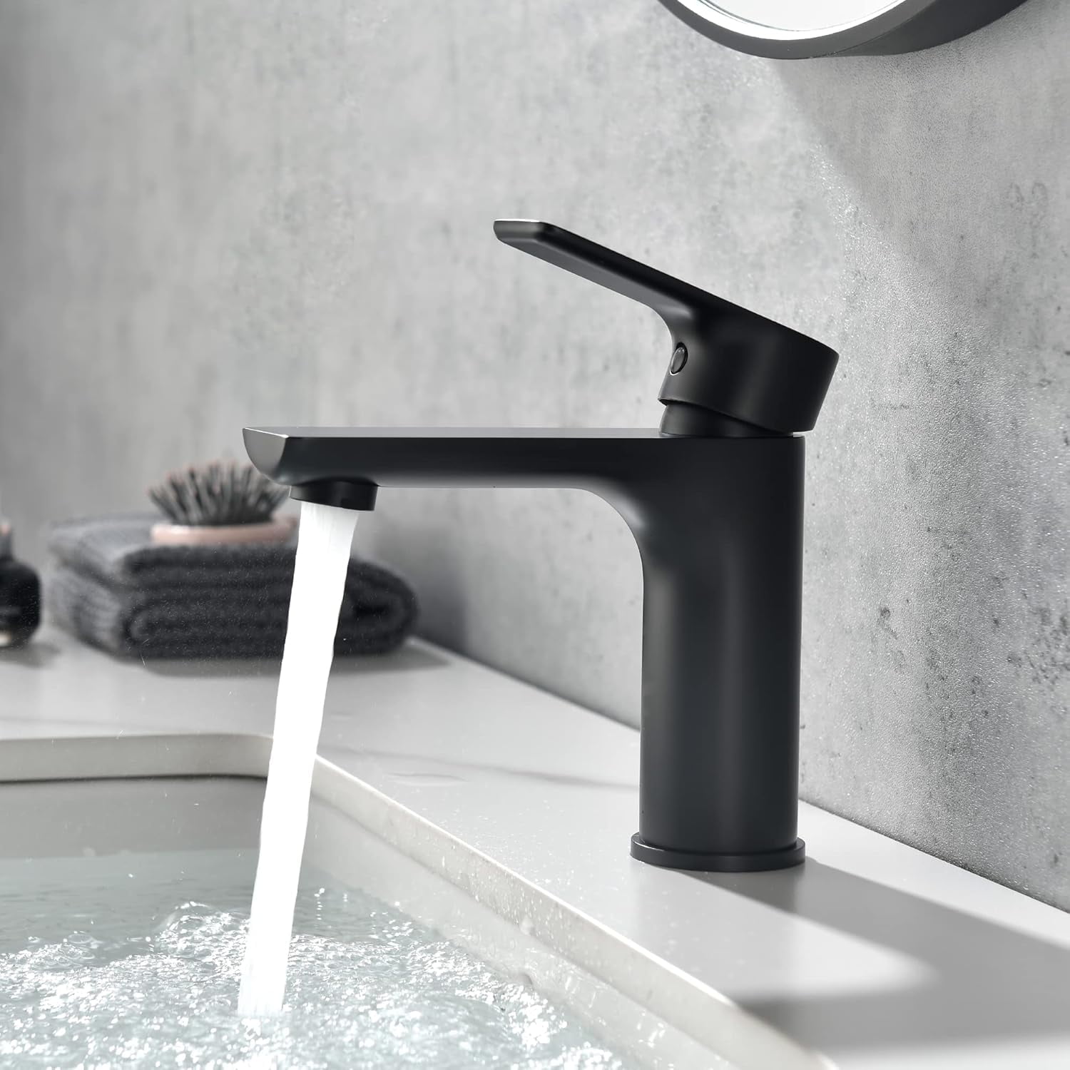 Brass Bathroom Faucet, Single Handle One Hole Matte Black Bathroom Sink ...