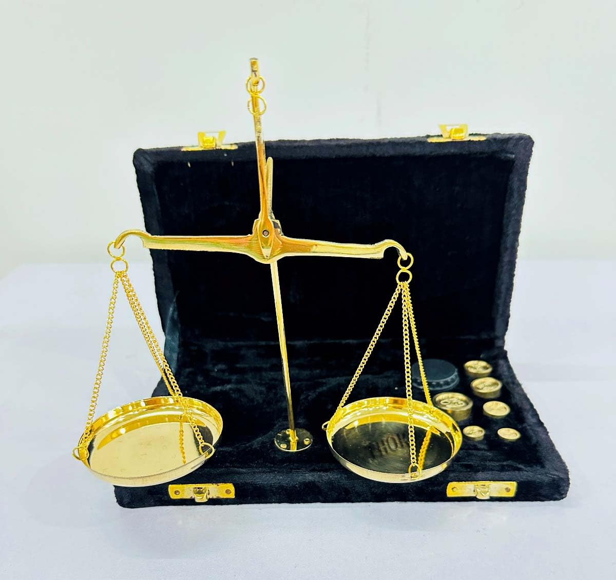 Brass Decorative Weighing Scale Set Golden and volvet Collectible Brass ...