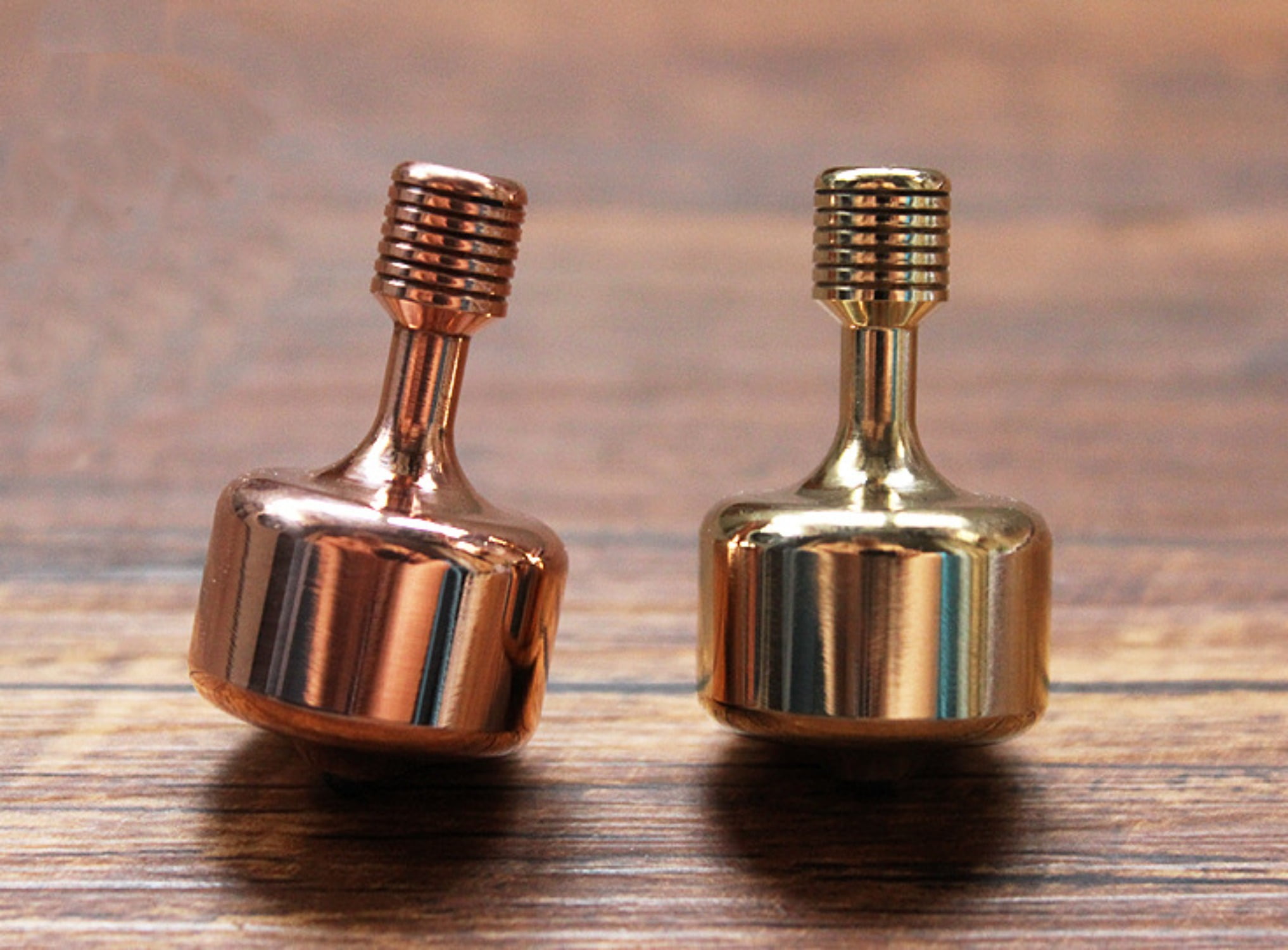 Brass Hand Twist Rotating Top Gyroscope Ceramic Bead Gyroscope Toy ...