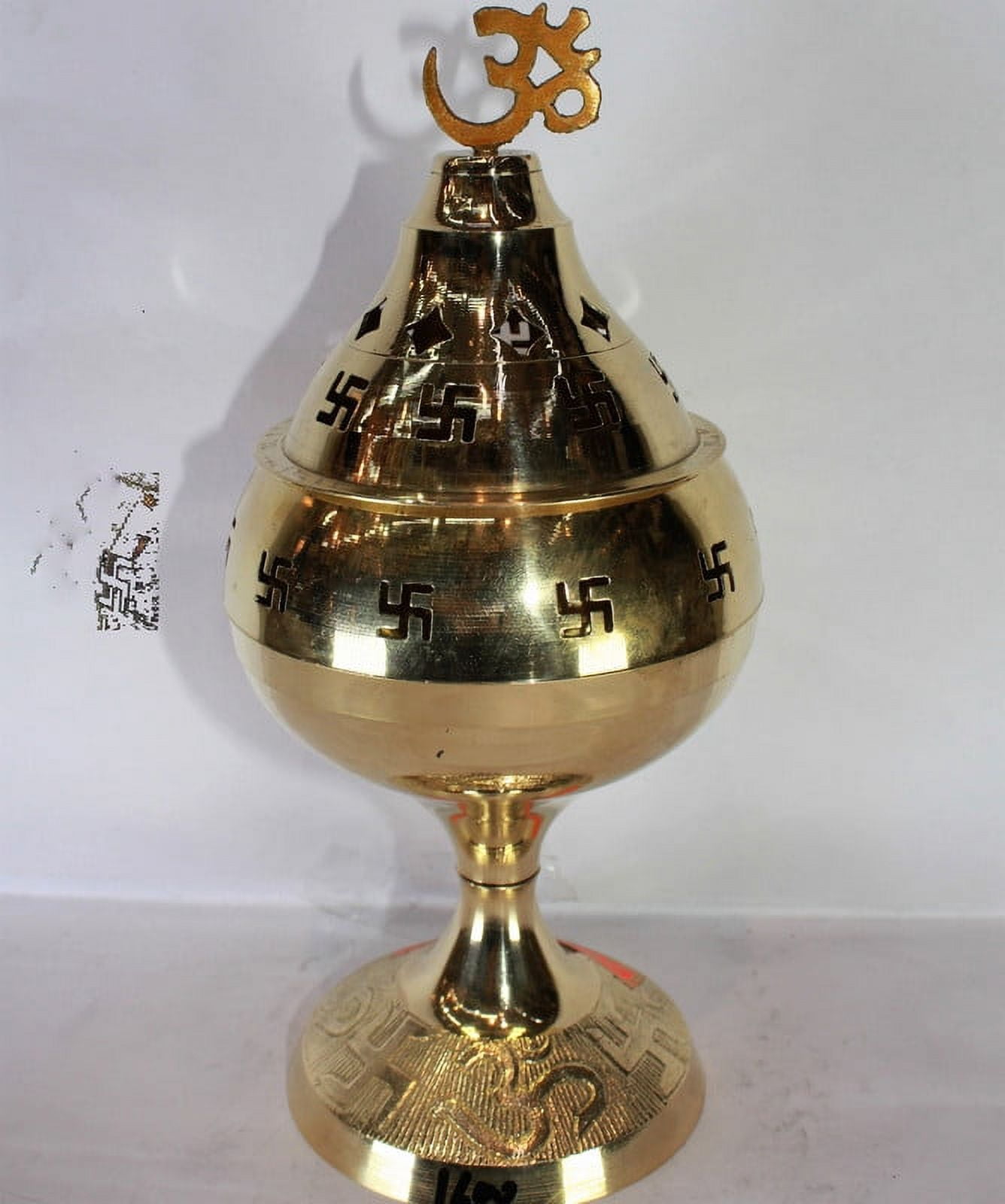 Brass Made Akhand Jyoti Diya 335g, Brass Akhand Jyoti Diya Stand For ...
