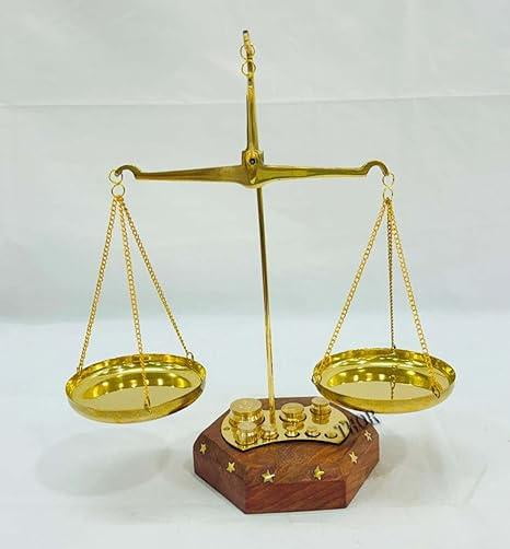 Brass Polished Balance Scale with Wooden Base showpiece Brass Weighing ...