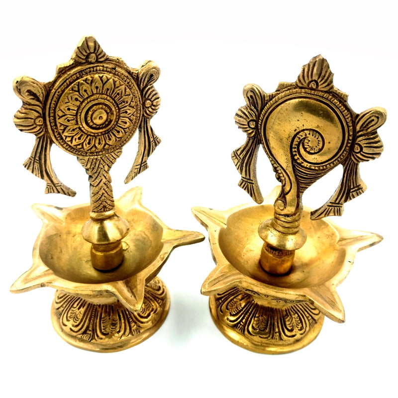 Arihant Craft® Brass Shankha Chakra Villaku, Shankh and Chakra ...