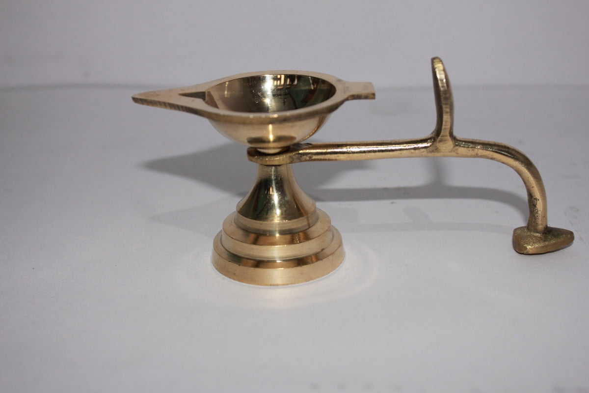 Brass Table Diya With Handle 158gm, Brass Diya, Brass Deepam Oil Lamp ...