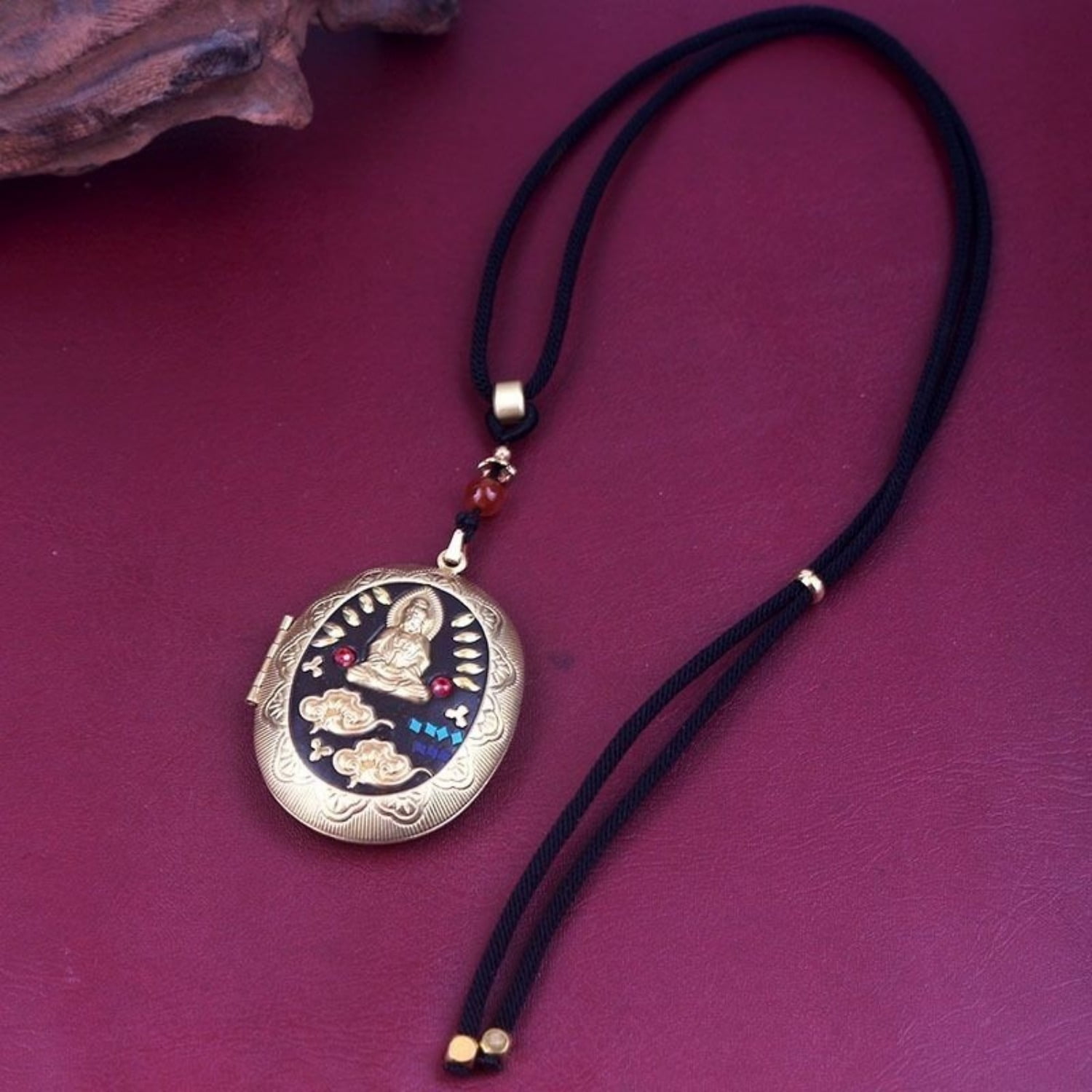 Brass Tibetan Buddha Pendant Necklace Openable Amulet Locket Vintage ...