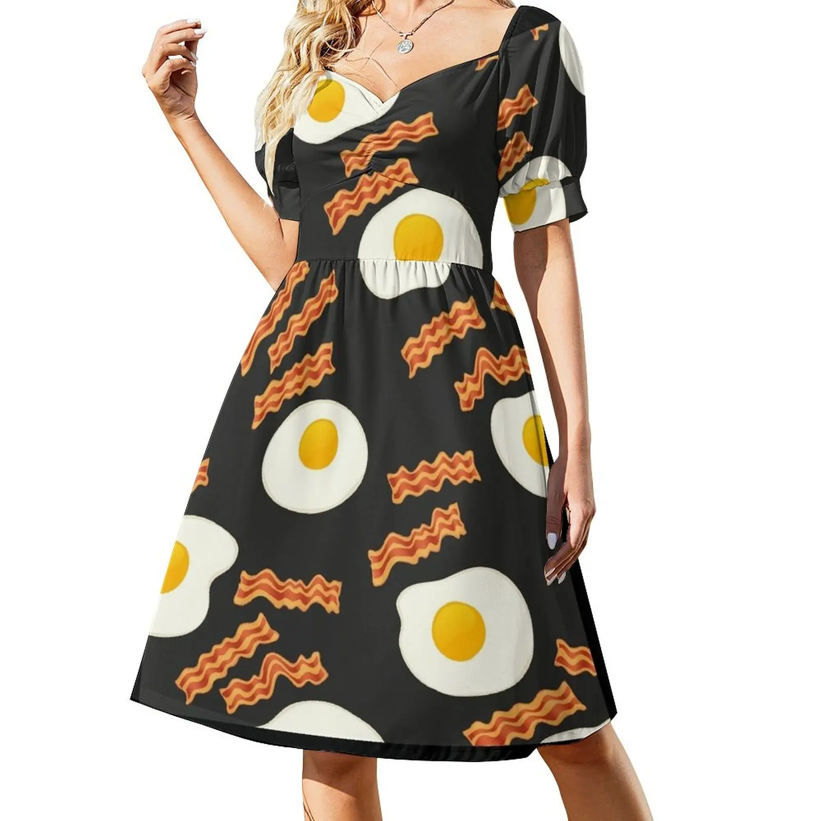 Breakfast With Bacon and Eggs Seamless Vector Pattern Dark Sleeveless ...