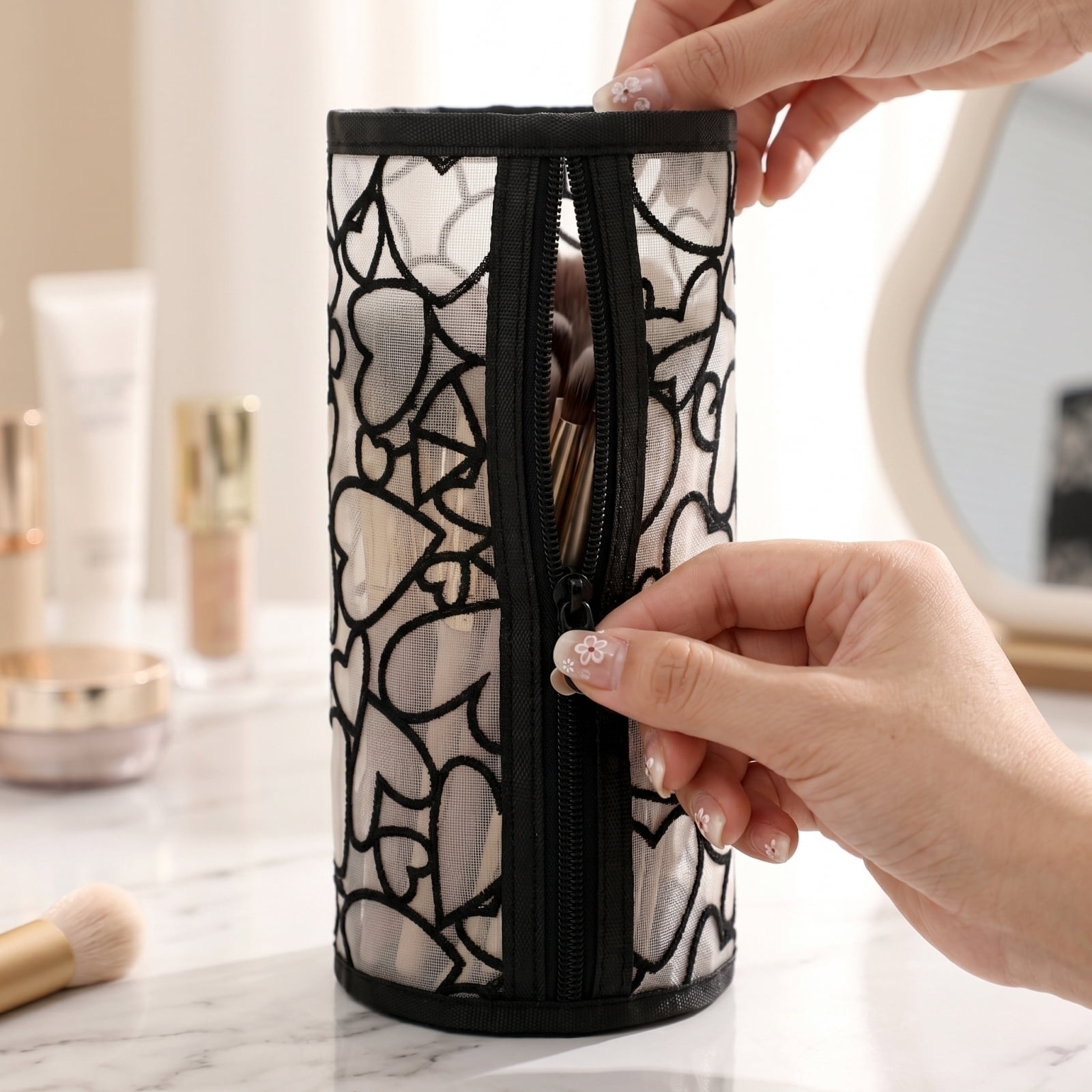 Breathable Mesh Makeup Bag for Women Cylinder Shaped Cosmetic Bag ...