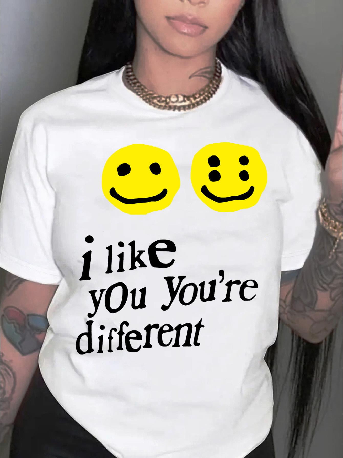 Breezy Style, Women's Casual joyful Face Graphic Tee - Comfy Crew Neck ...