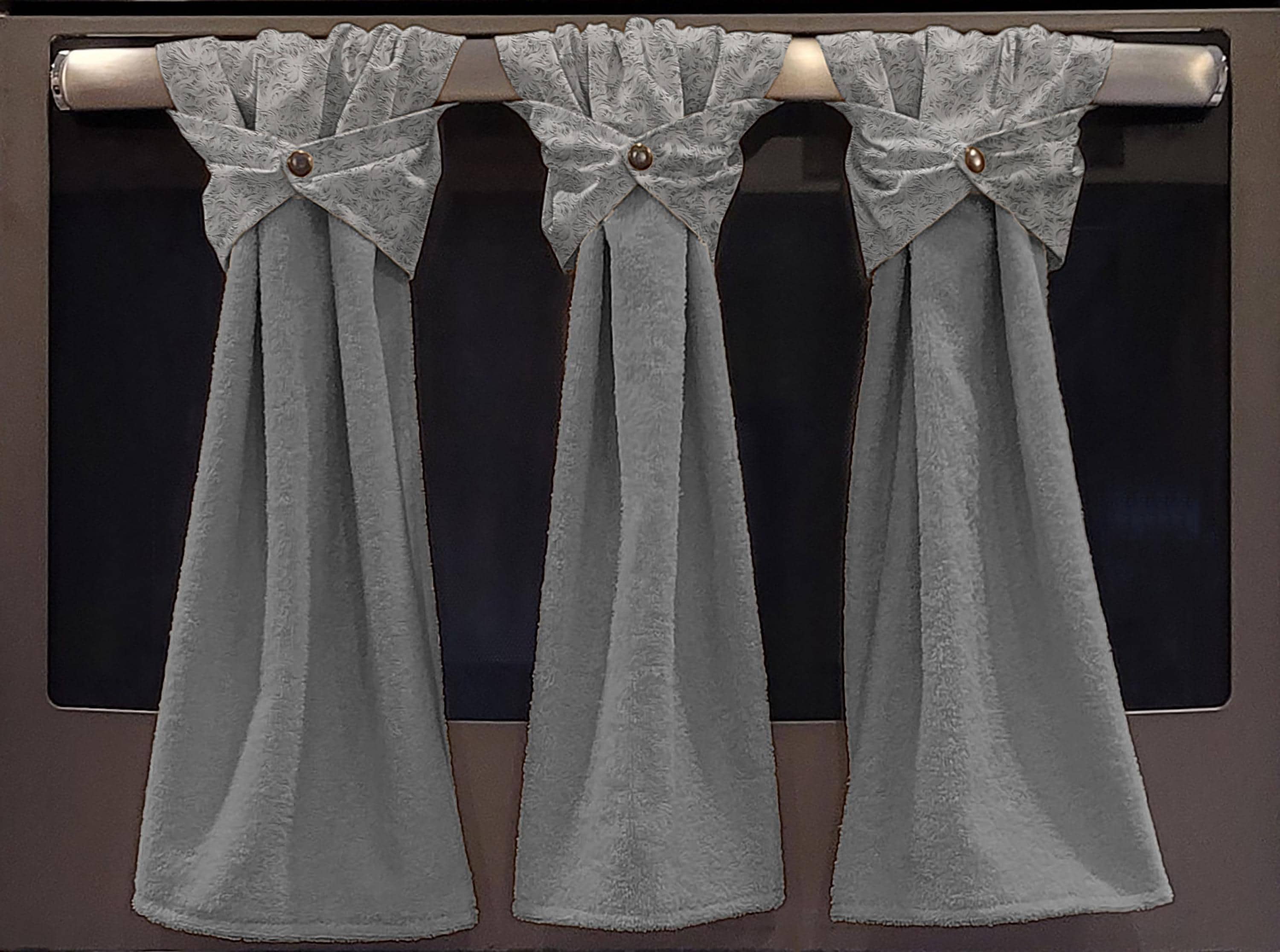 Breezy Swirl Wraparound Snap Hanging Towels (Set of 3) by Penny's ...