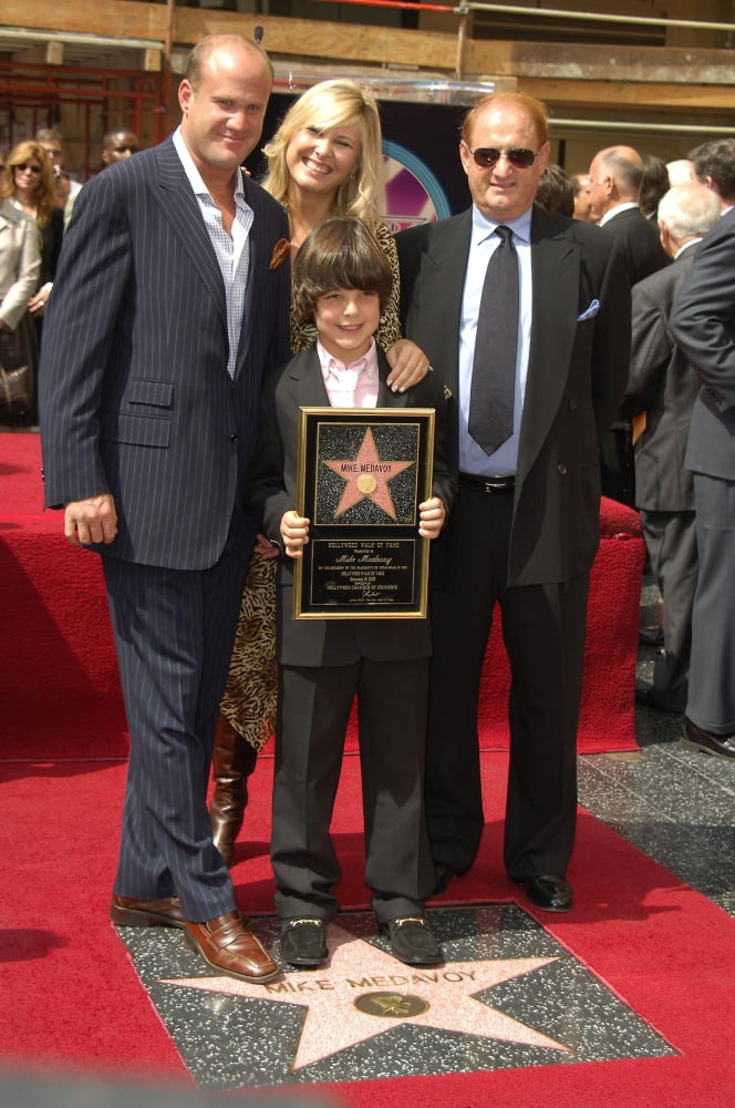 Brian Medavoy, Nicholas, Irena Ferris, Mike Medavoy At The Induction ...