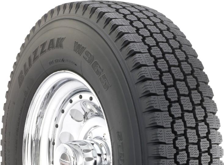 Bridgestone Blizzak W965 235/85R16 120 Q Tire - Walmart.com