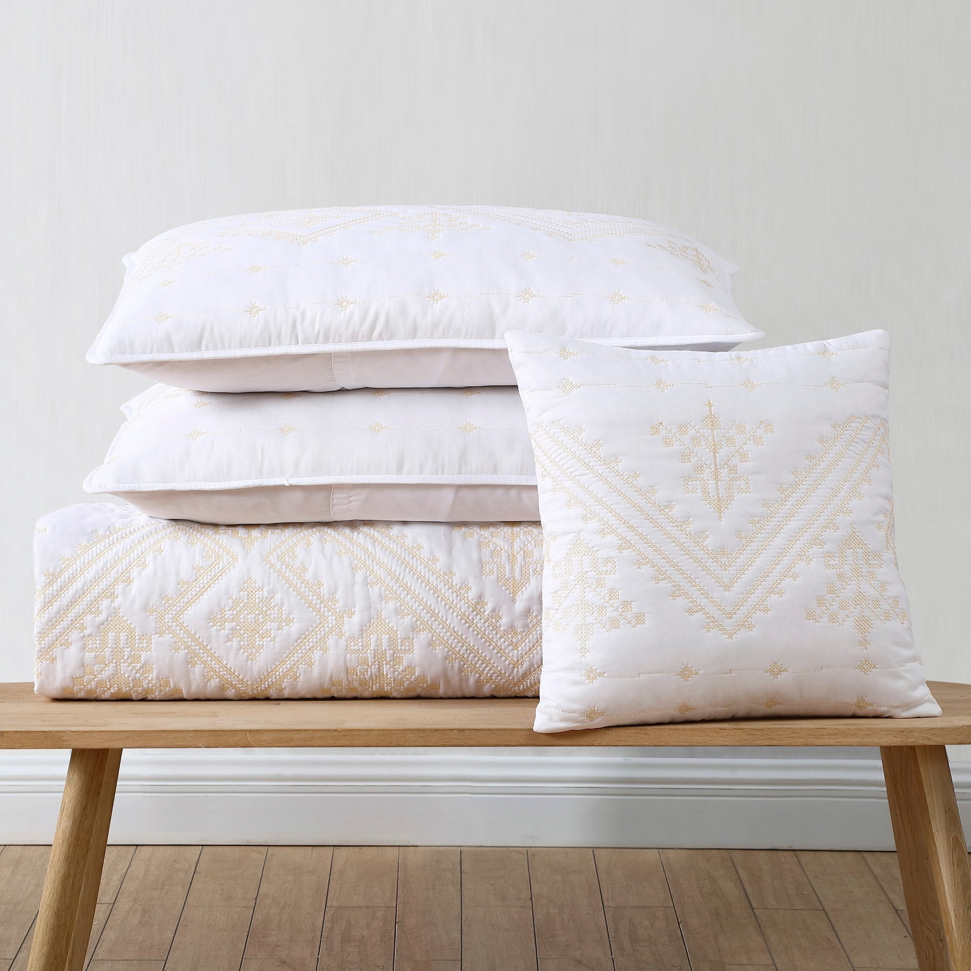 Brielle Home Cross Stitch Quilt Set - Walmart.com