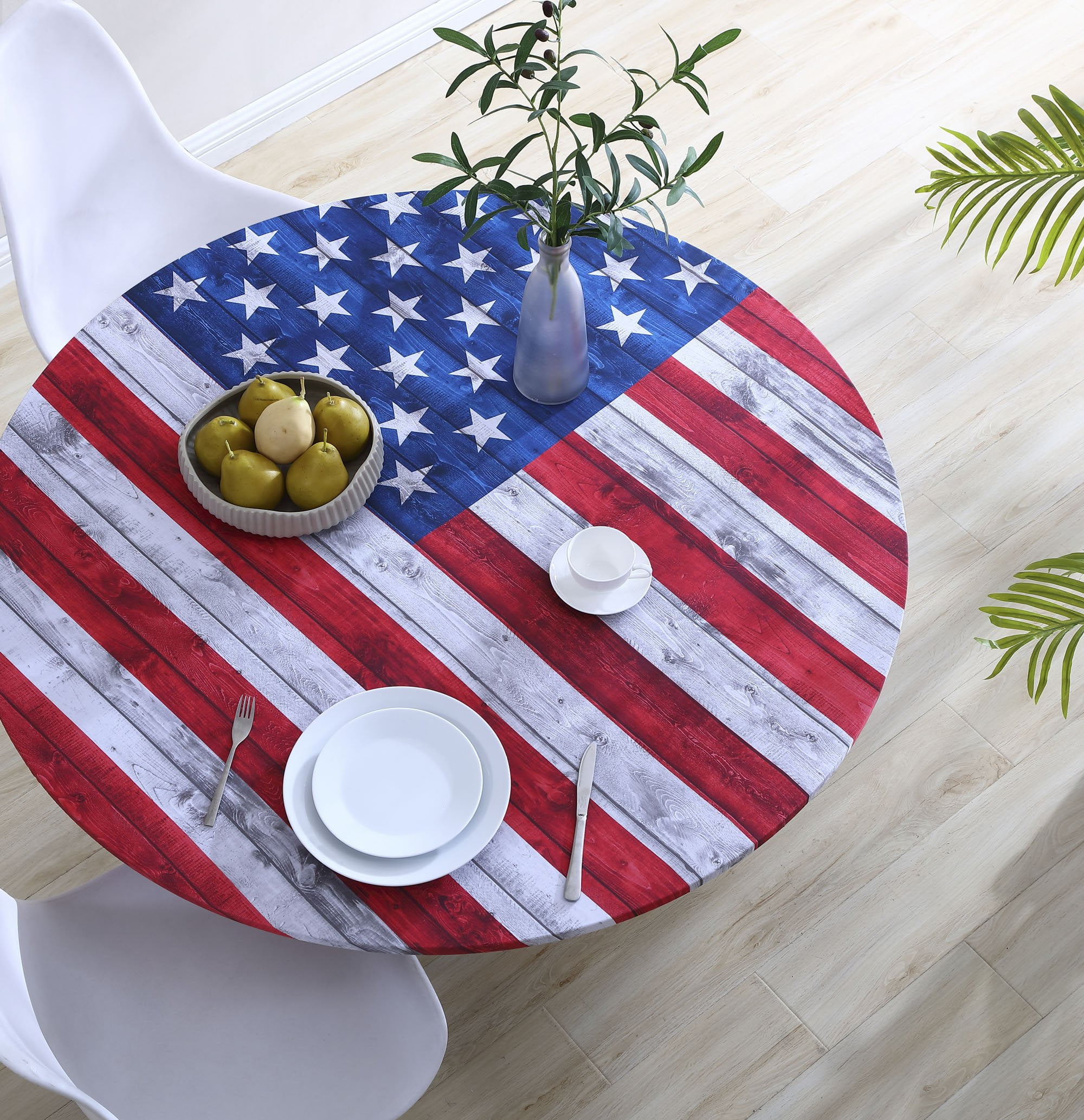 Brielle Home Printed Fabric Table Cover American Flag 42" Round Round ...