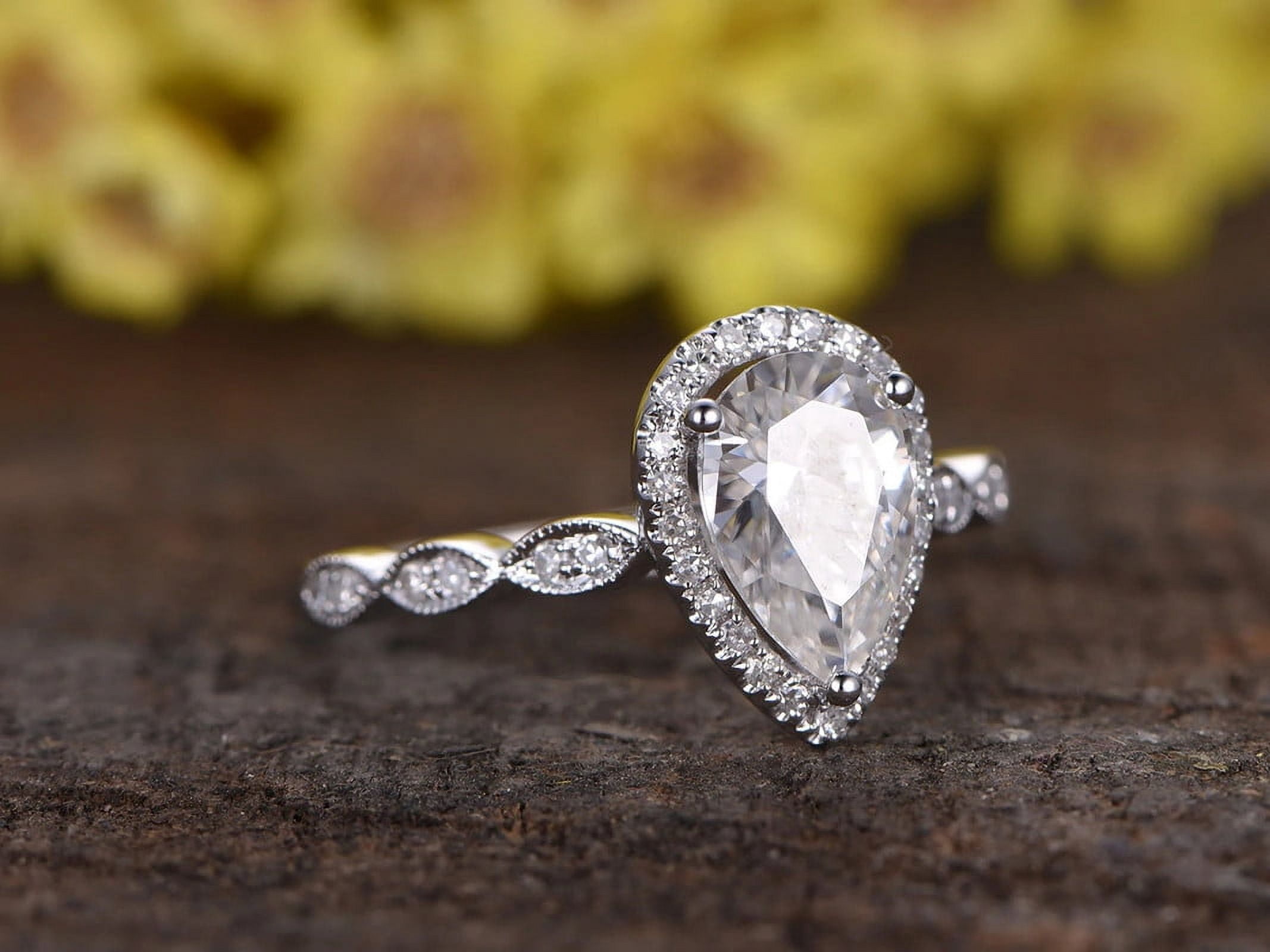 Brig Jewel 14K White Gold Plated Gift Ring - Prong Set 1.8 Ct Pear Cut ...