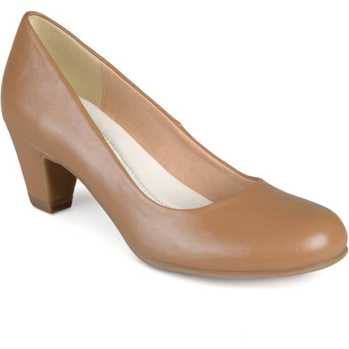 Brinley Co. Women's Round Toe Comfort Fit Classic Pumps - Walmart.com
