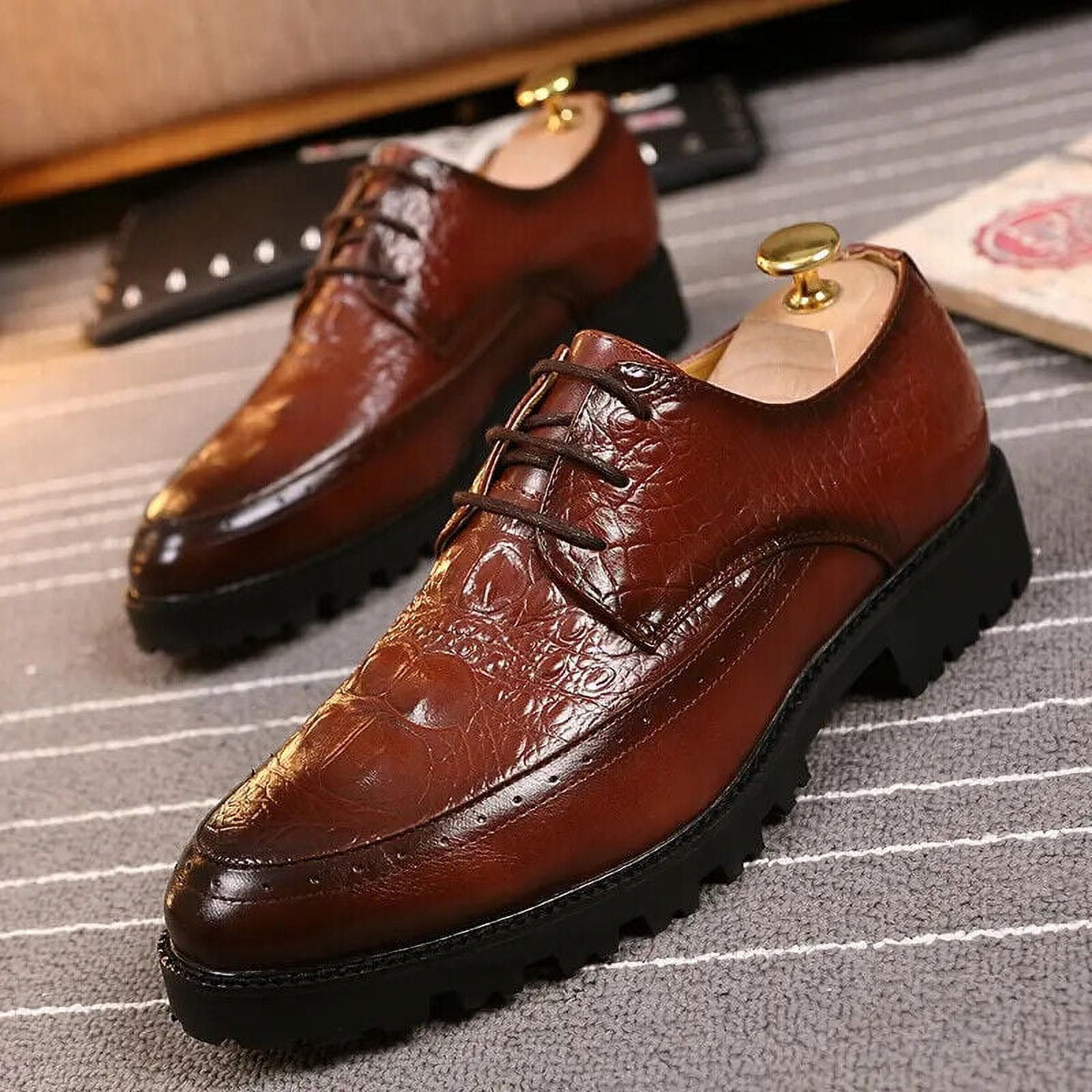 Brogues Mens Leather Shoes Carved Round Toe Lace Business Formal Dress ...