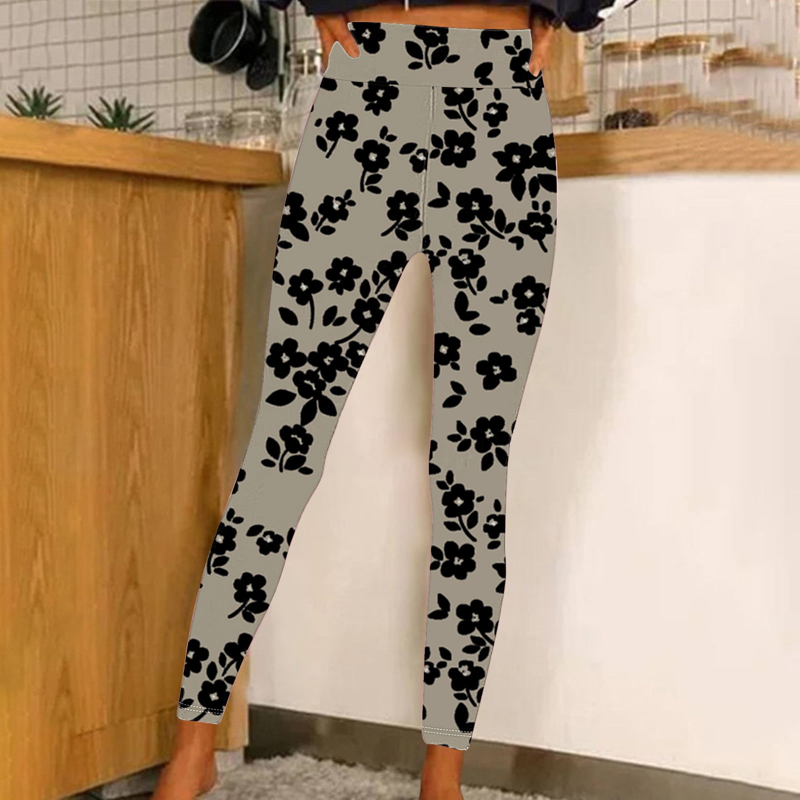 Brondbend Plus Size Workout Clothes Floral Prints Ankle Slim-Leg High ...