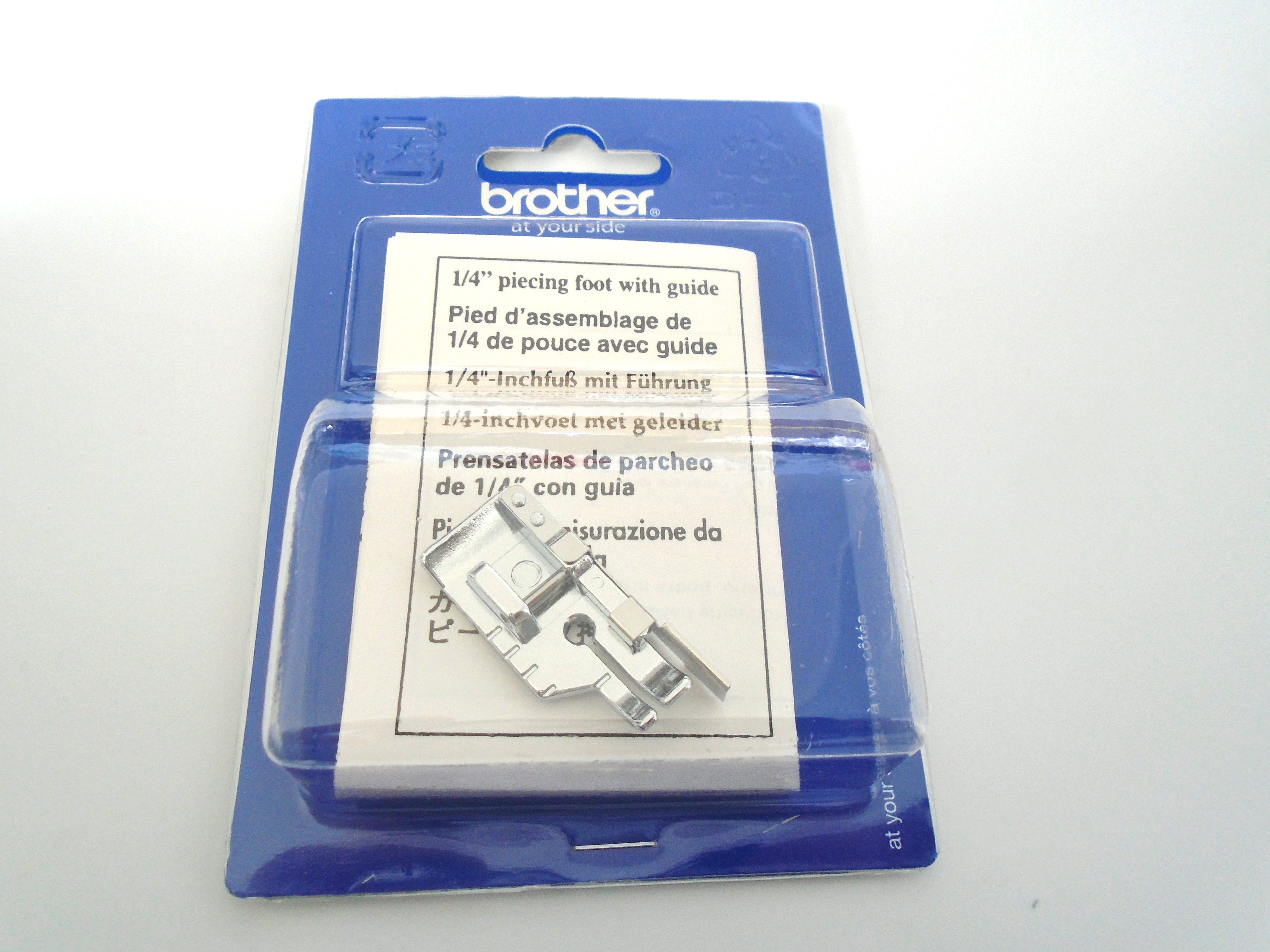 Brother 1/4" Quilting and Patchwork Piecing Foot with guide SA185/F057 For Brother Domestic ...