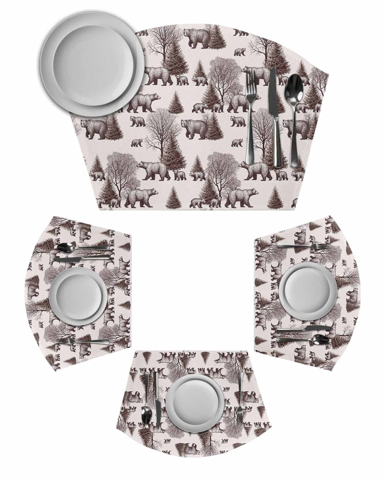 Brown Bear Round Table Placemats Set of 4 Wedge Placemats, Hunting Bear ...