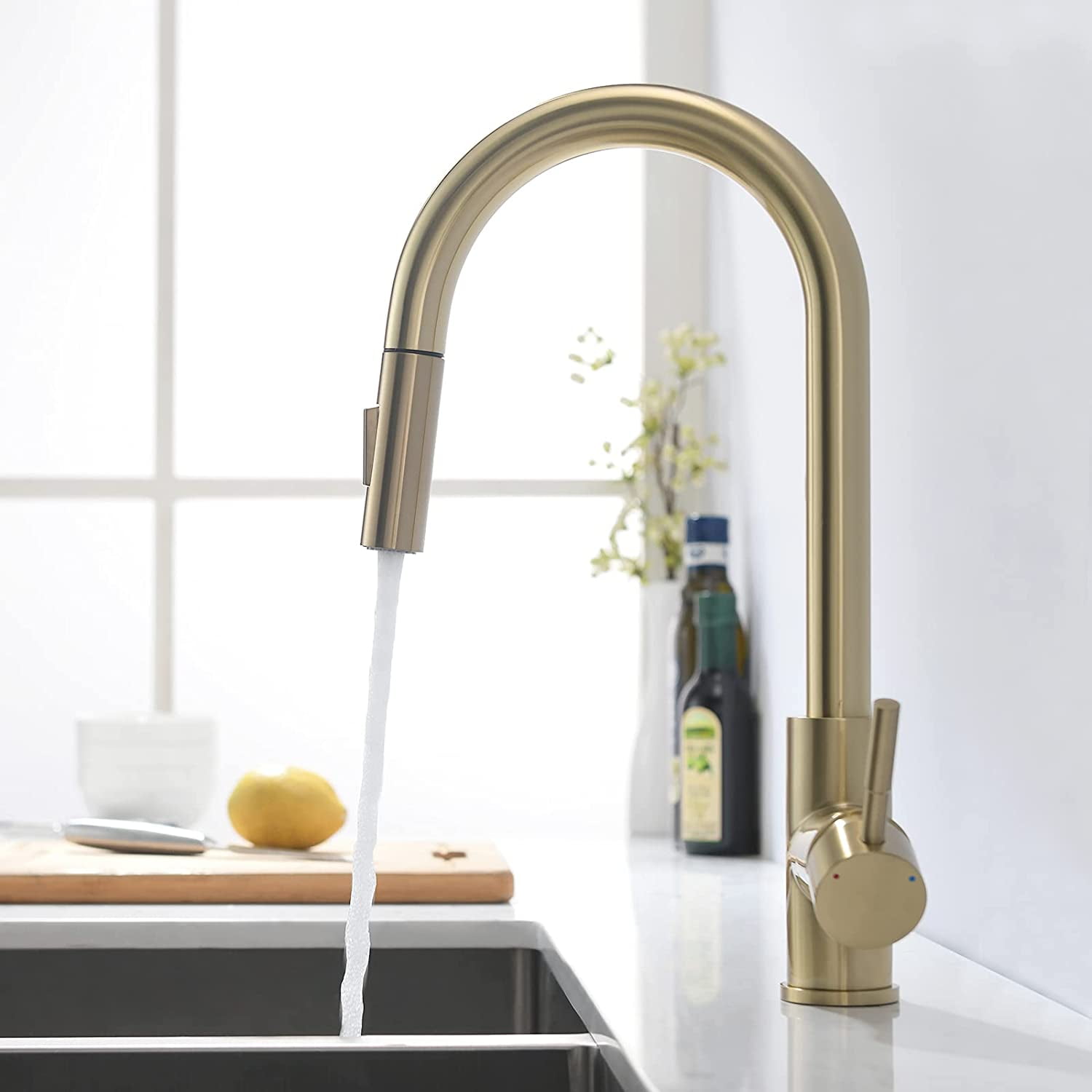Brushed Gold Kitchen Faucet with Pull Out Spray 360° Swivel Kitchen ...
