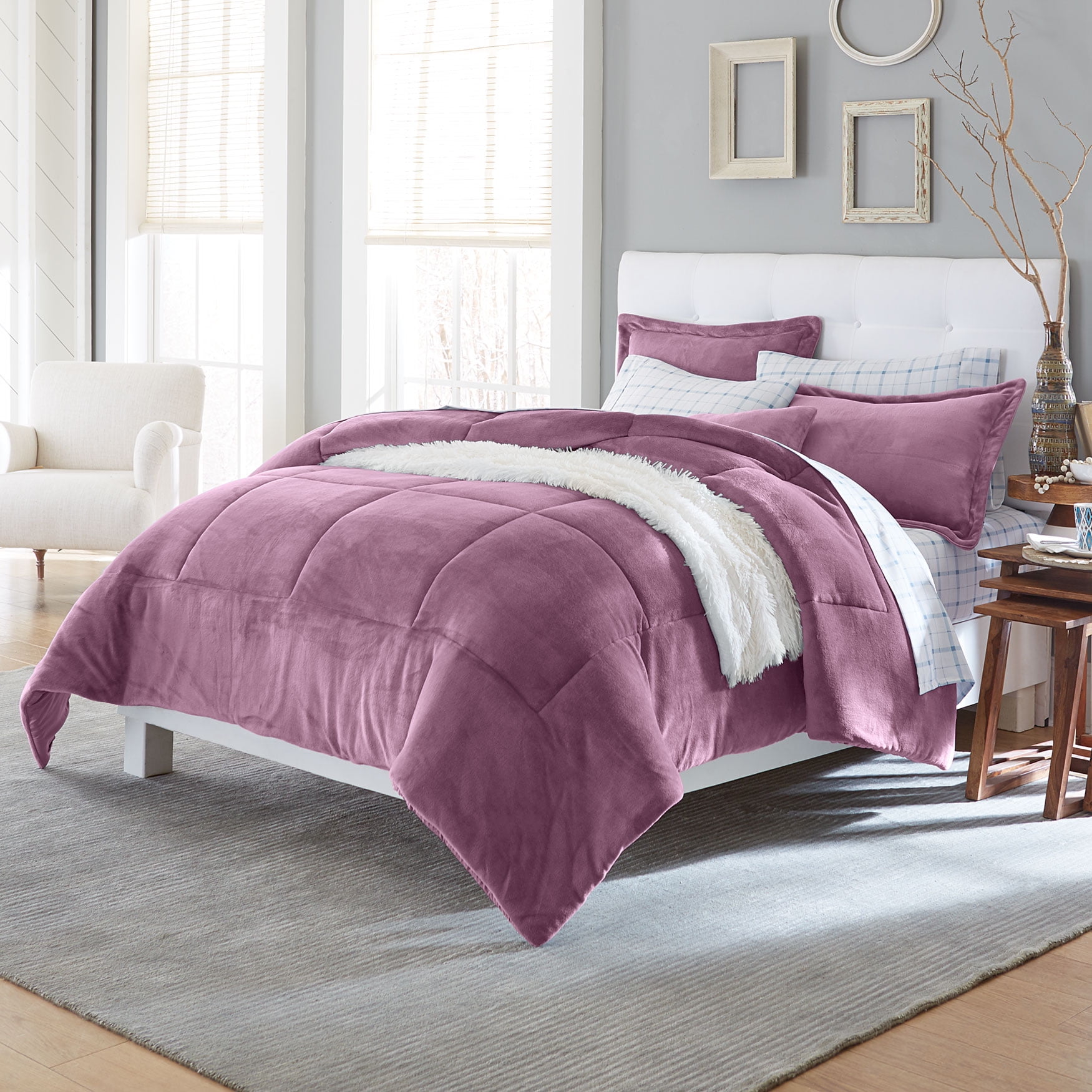 BrylaneHome BH Studio Microfleece Plush Bedding Comforter - Walmart.com