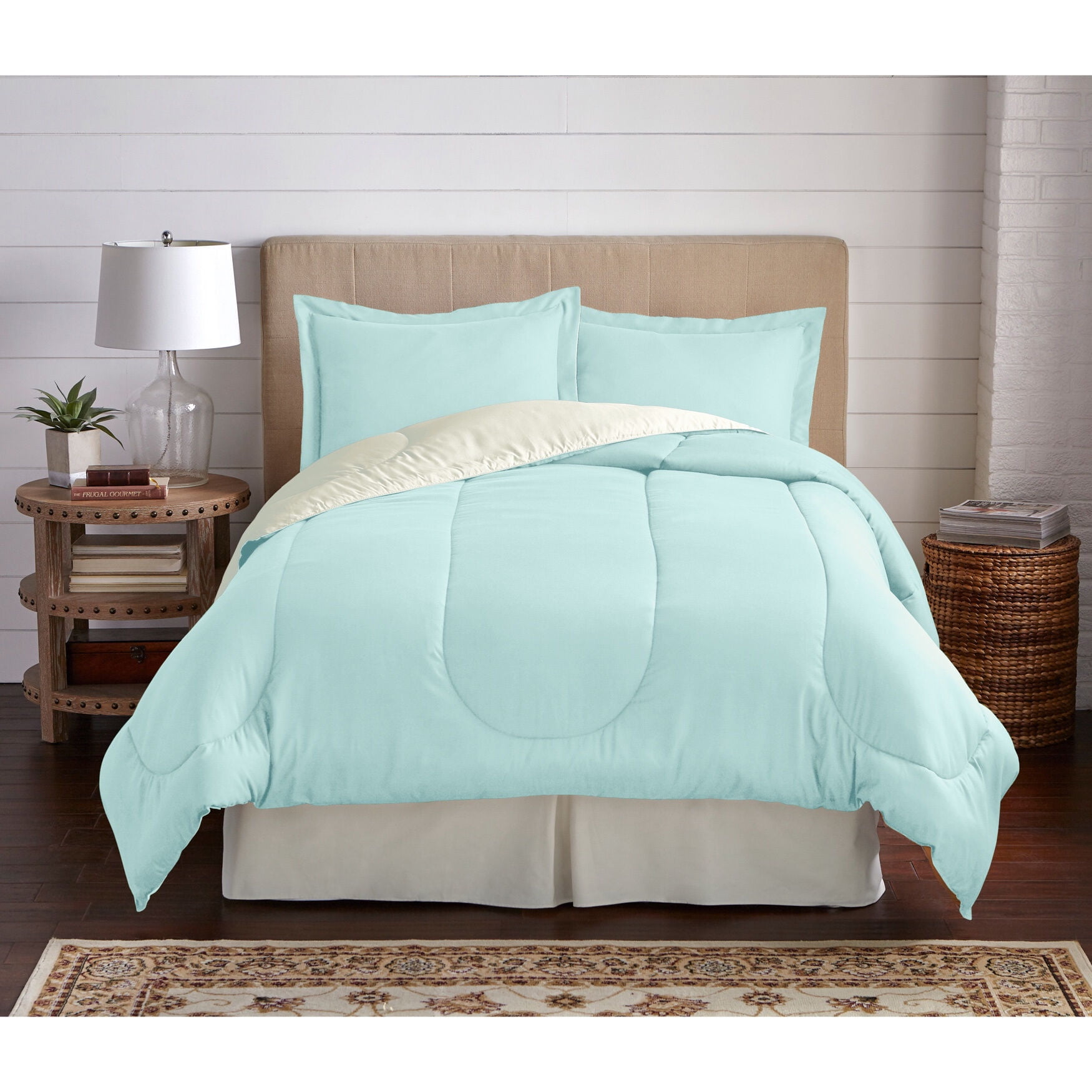 BrylaneHome BH Studio Two-Tone Fully Reversible Polyester Plush Bedding ...