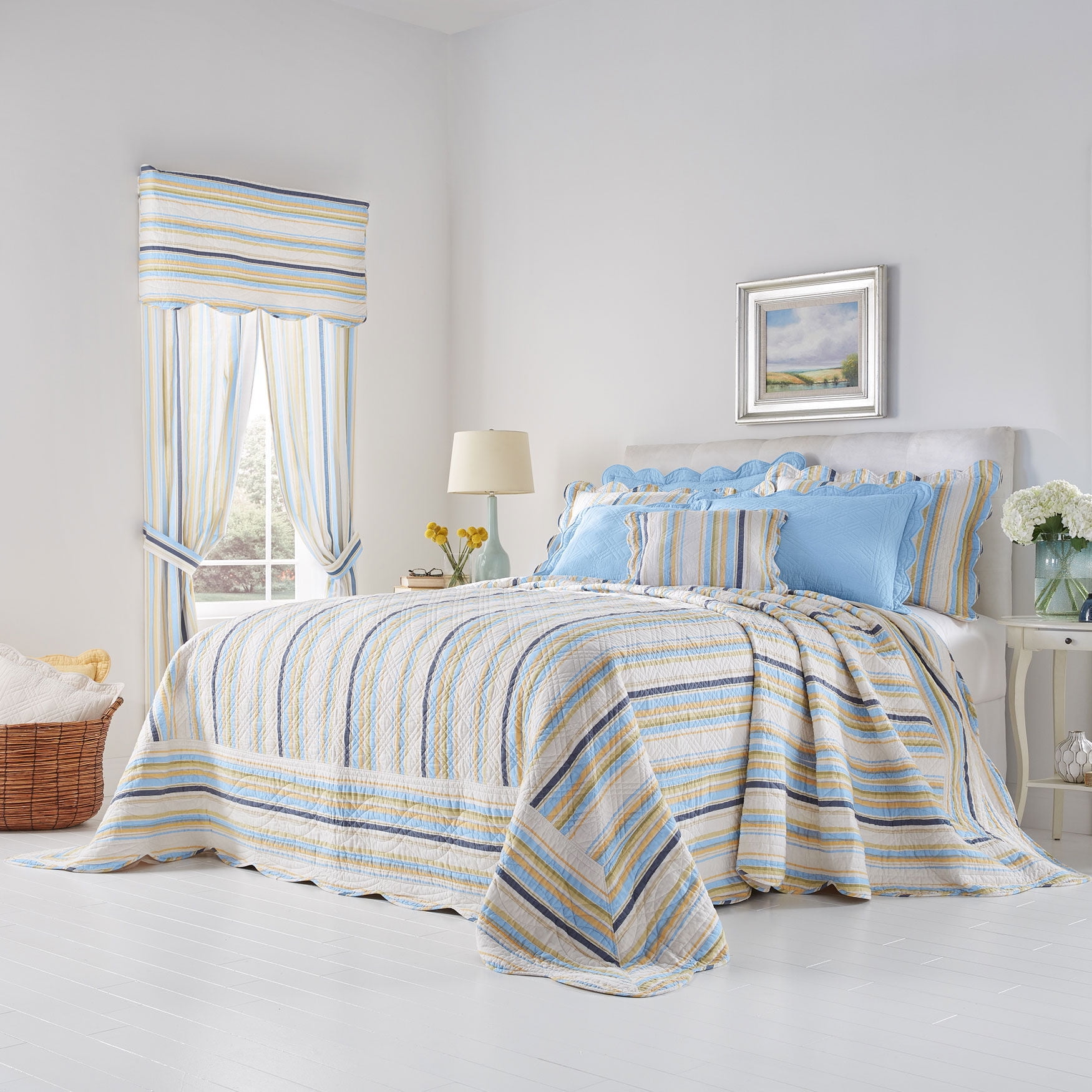 BrylaneHome Bedding Lightweight All Season Florence Quilted Oversized ...