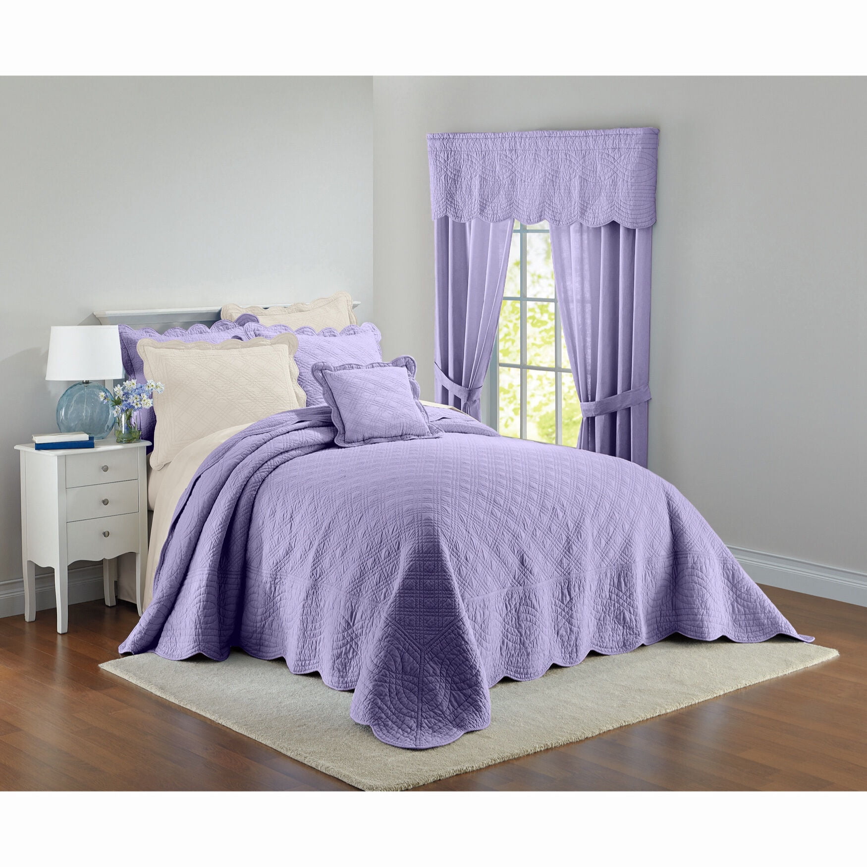 BrylaneHome Bedding Lightweight All Season Florence Quilted Oversized ...