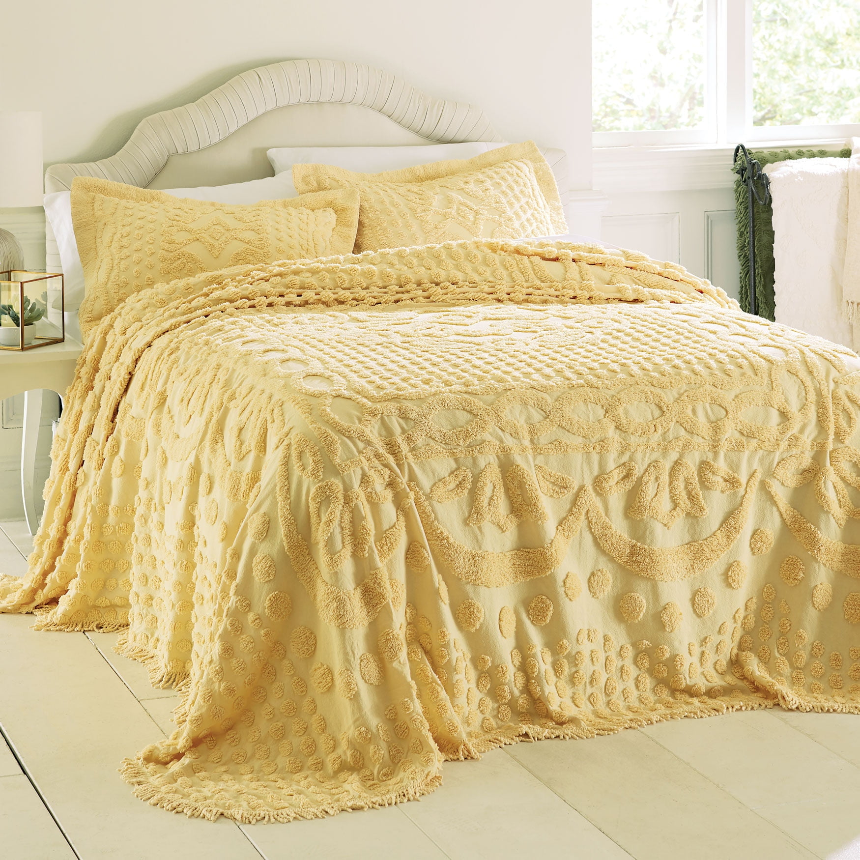 BrylaneHome Bedding Lightweight All Season Georgia Chenille Bedspread ...
